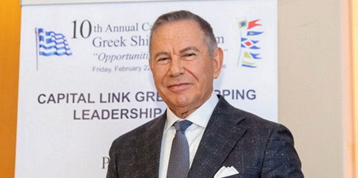 Goldenport and Tsakos jump on containership asset play window | TradeWinds