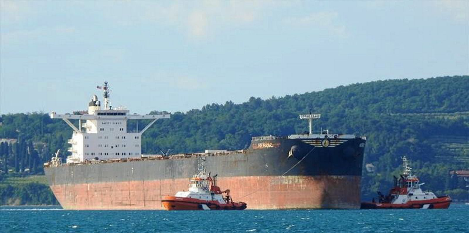 Seafarer found dead on CM Lemos capesize as 10 crew test positive in ...