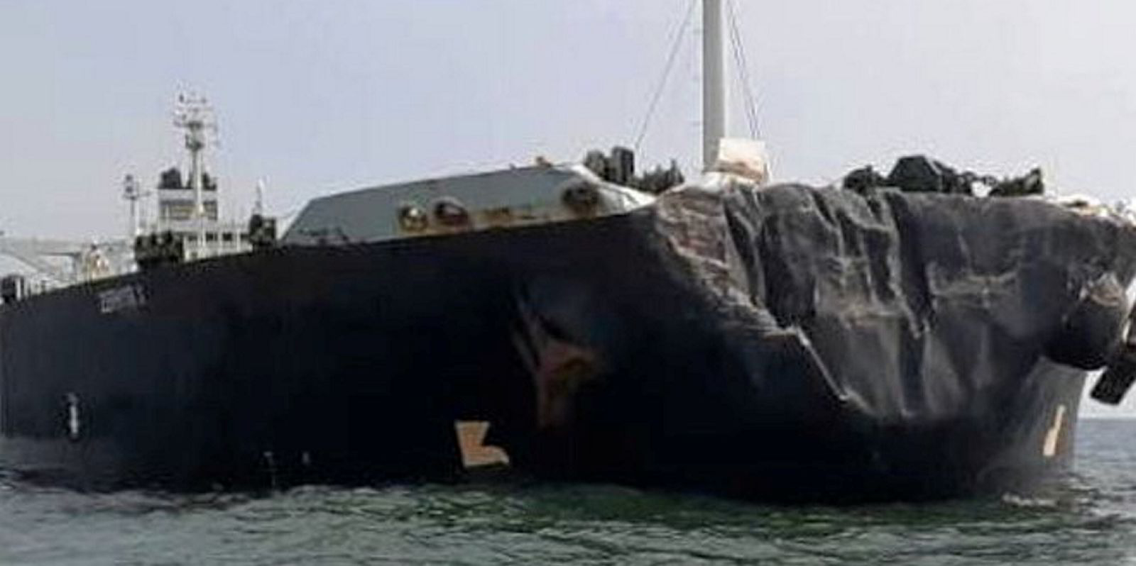 Mystery aframax and GSL container ship crunched in Malaysian crash ...