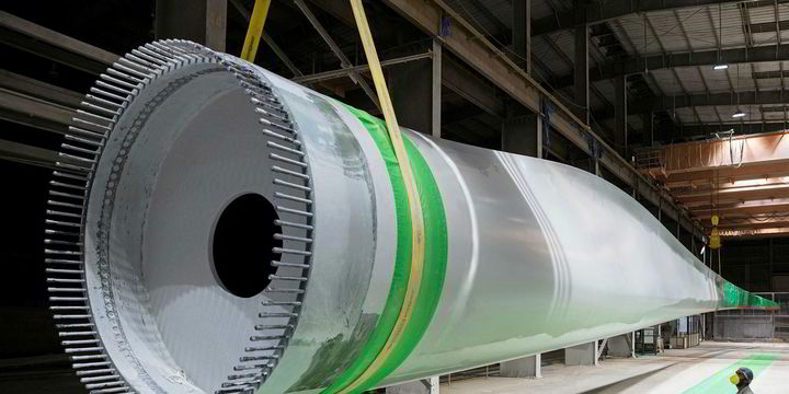 Suzlon takes wraps off Indian record-setting rotor blade | Recharge