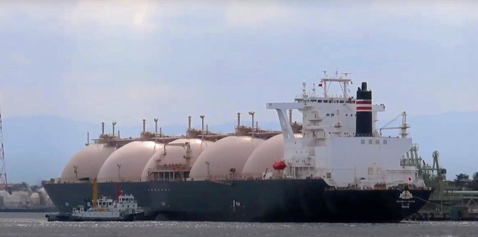 Osaka Gas LNG carrier up for sale as owners mull future of veteran ...