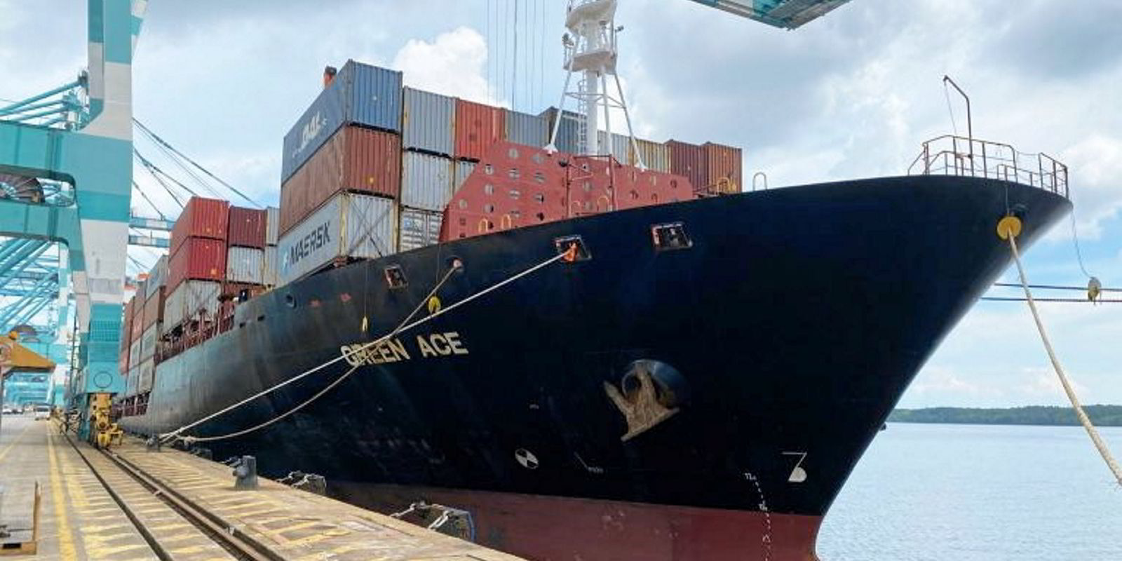 SFL set to lose millions from UK container line failure | TradeWinds