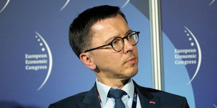 Equinor back in onshore wind after a decade as oil giant builds 'multi ...