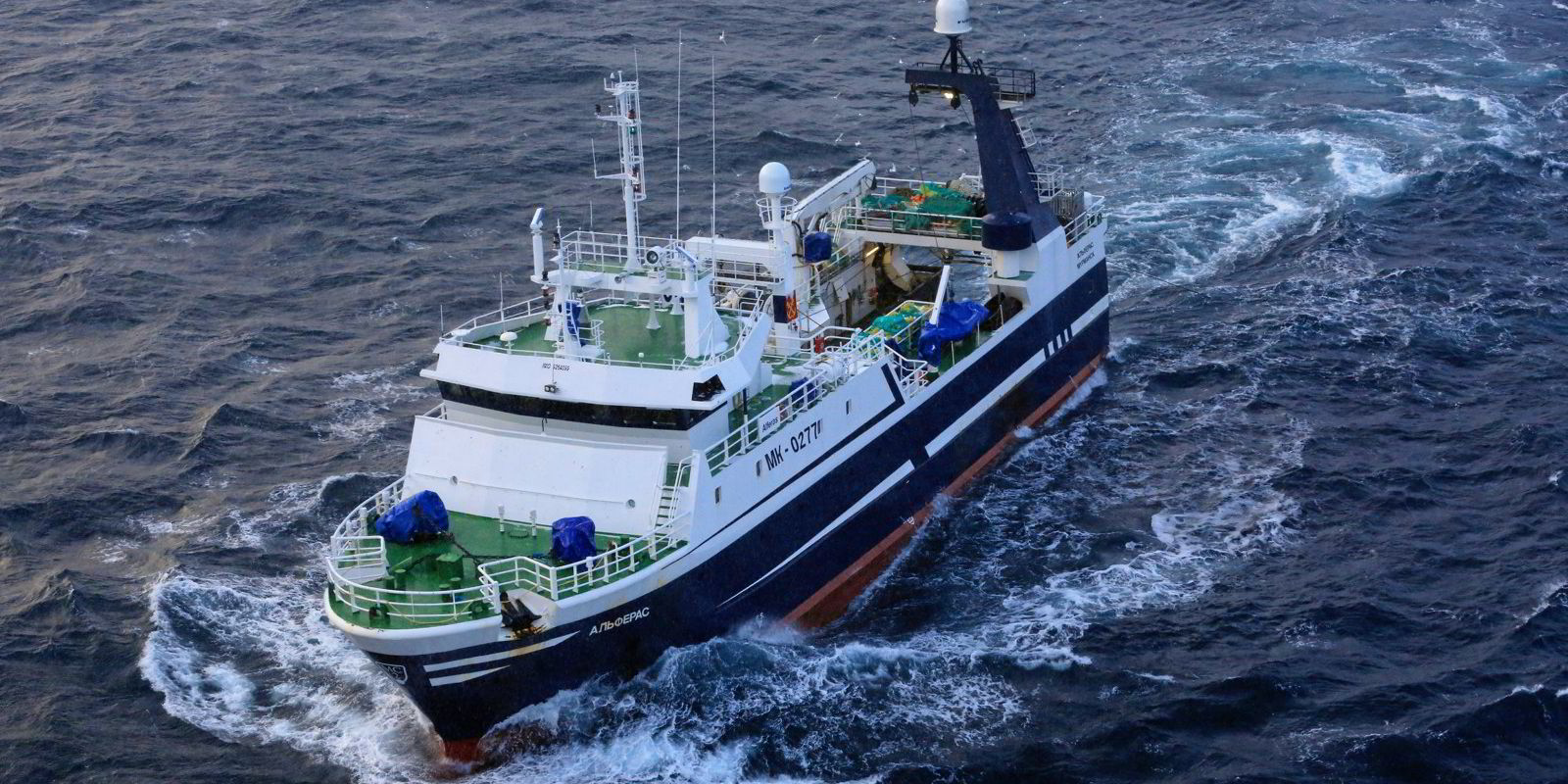 Norge kutter tredjelandskvote verdt 300 millioner i Svalbardsonen, men ...