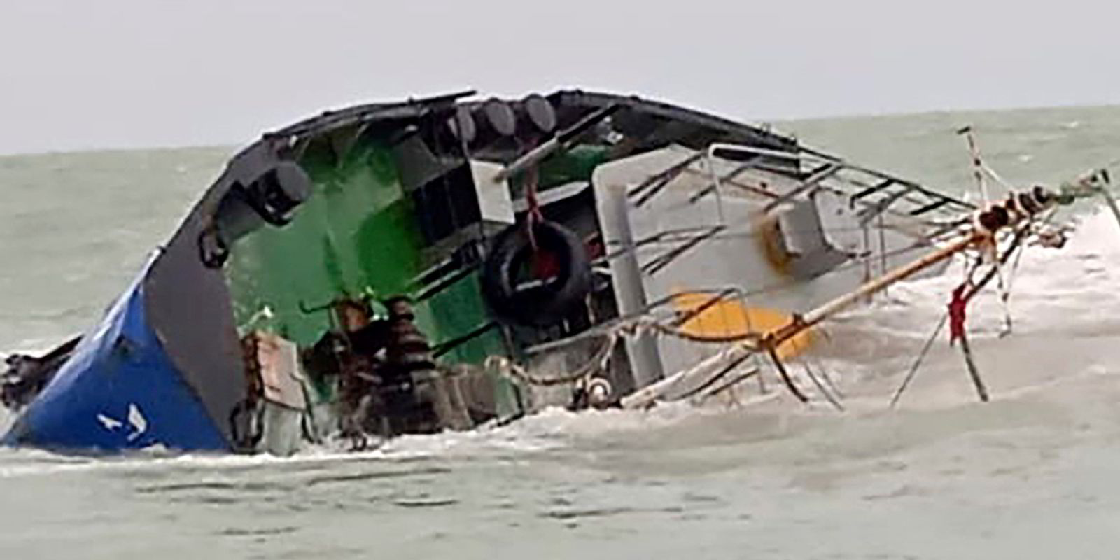 Bunker tanker sinks off Tunisian coast, raising environmental concerns ...