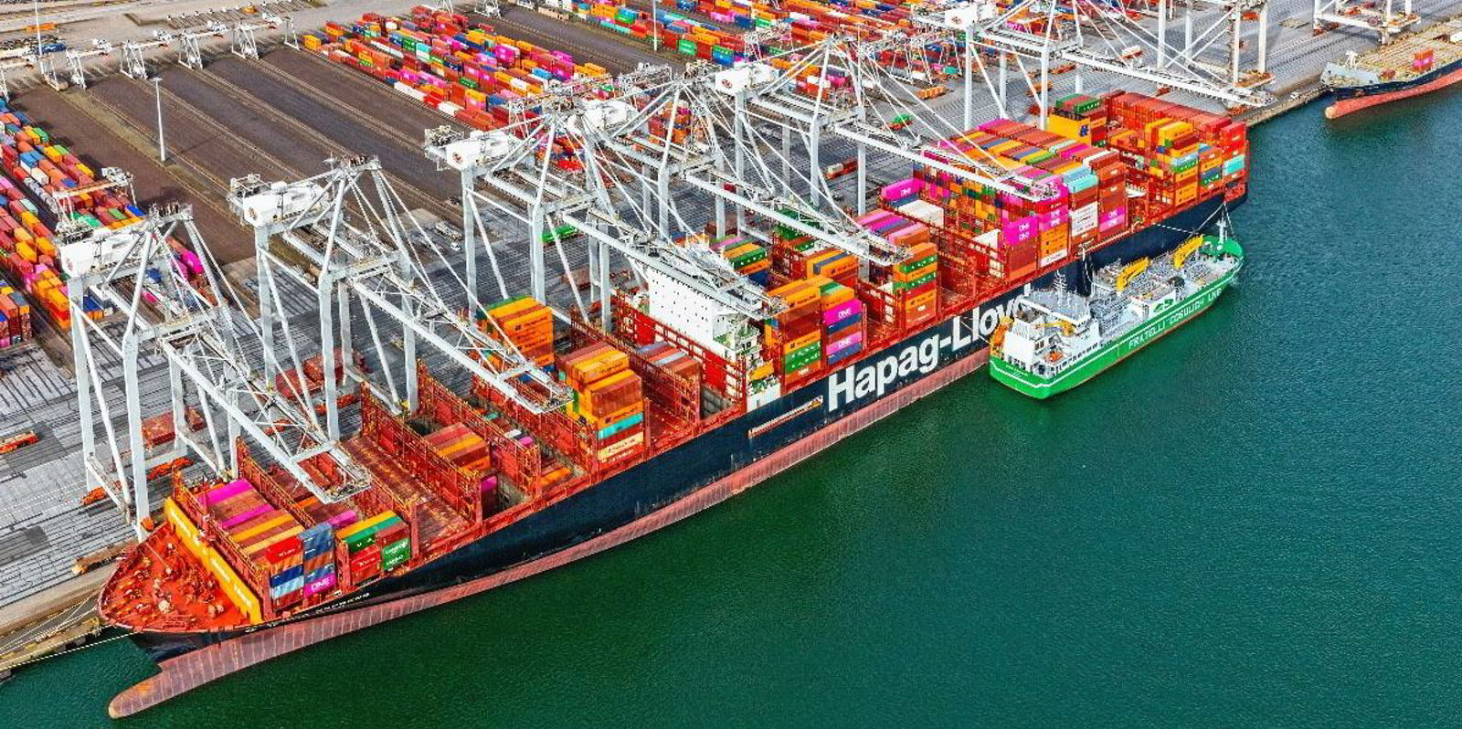 Hapag-Lloyd fuels up boxship with biggest bio-LNG bunkering to date ...