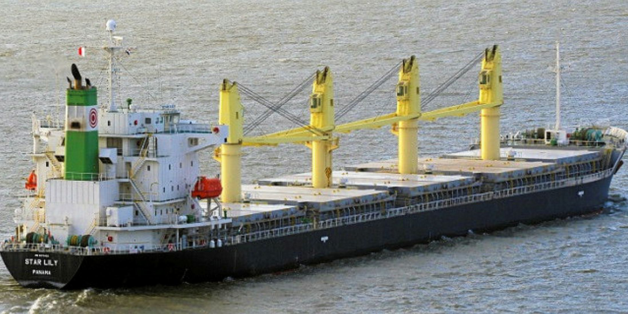 Pirates target Japanese bulker off Singapore | TradeWinds