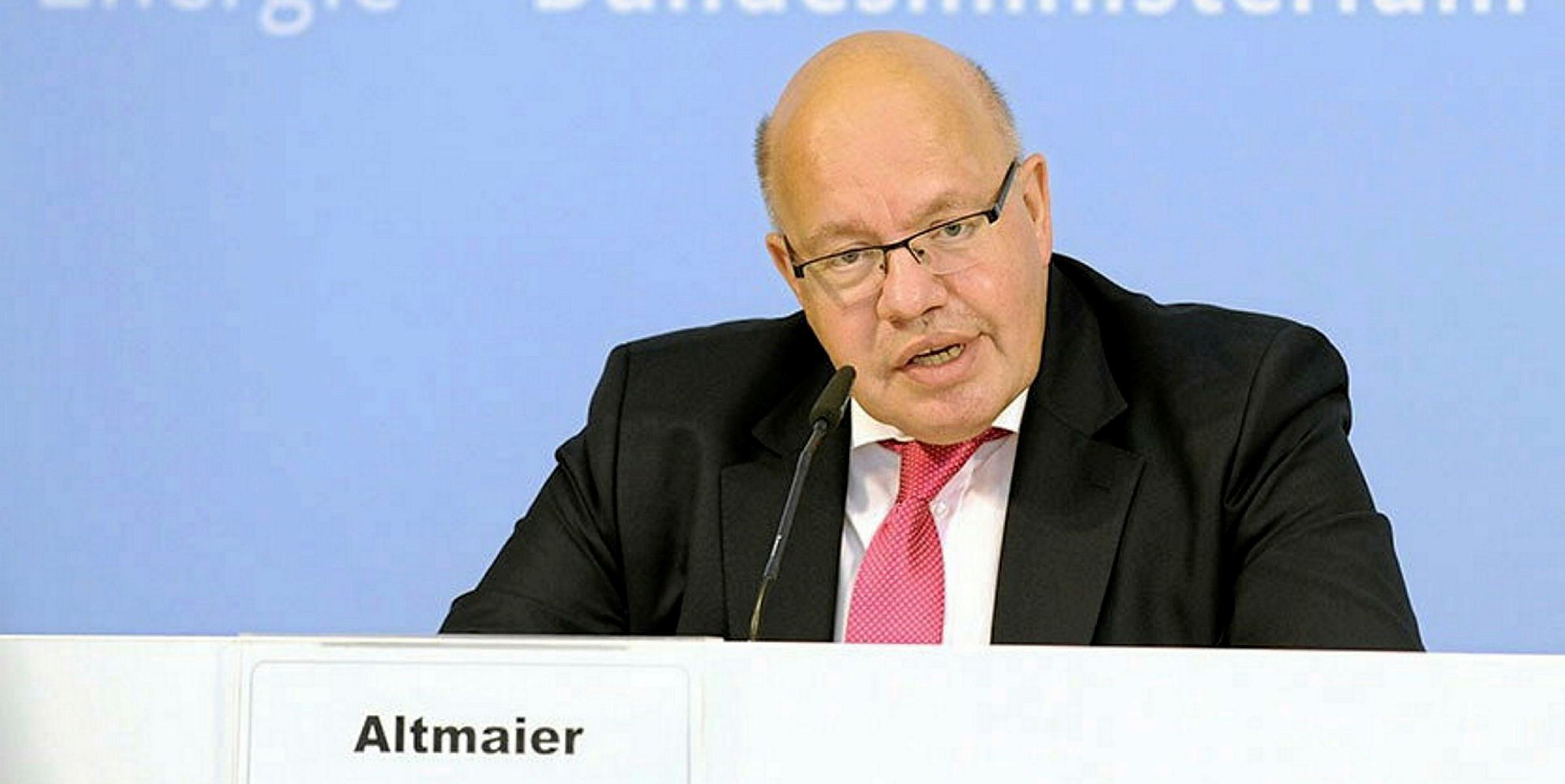 German energy minister proposes state-business-society climate pact ...