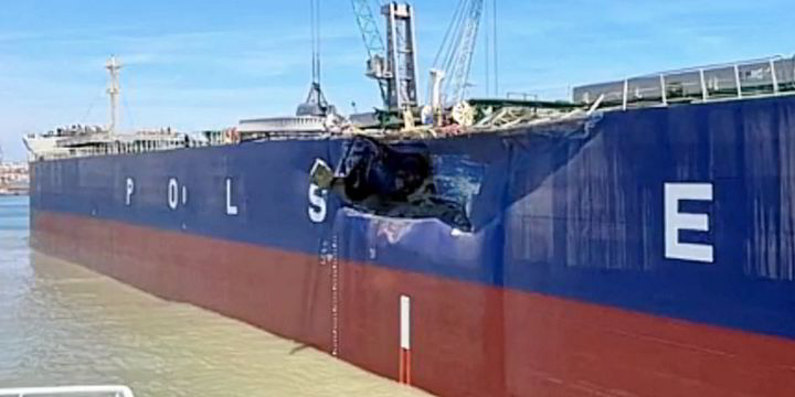 Golden Union and Polish Steamship bulkers damaged in collision in ...
