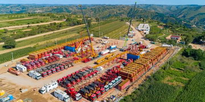 PetroChina launches massive tender for shale fracking units as ...