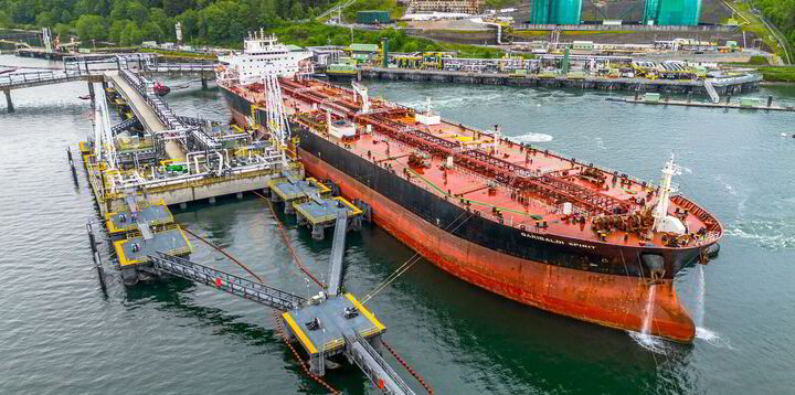 Aframax takes Canadian crude to Alaska for first time in a decade ...