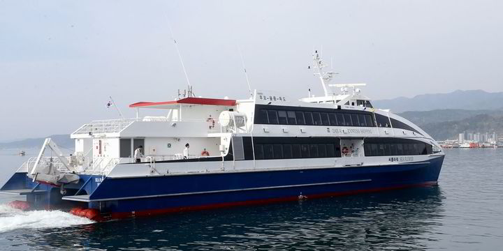 Damen sells fast ferry to Korean company | TradeWinds