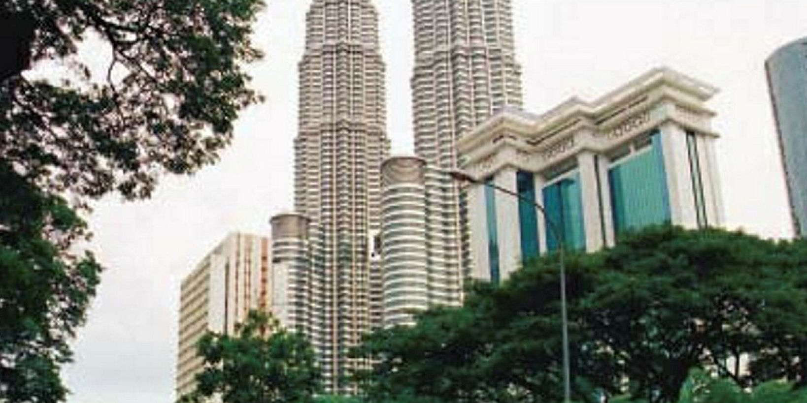 Petronas awards HUC contracts | Upstream Online