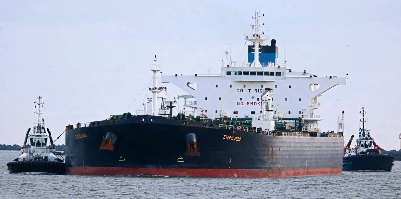 VLCC completes Russian oil transfer from three aframaxes off Morocco ...