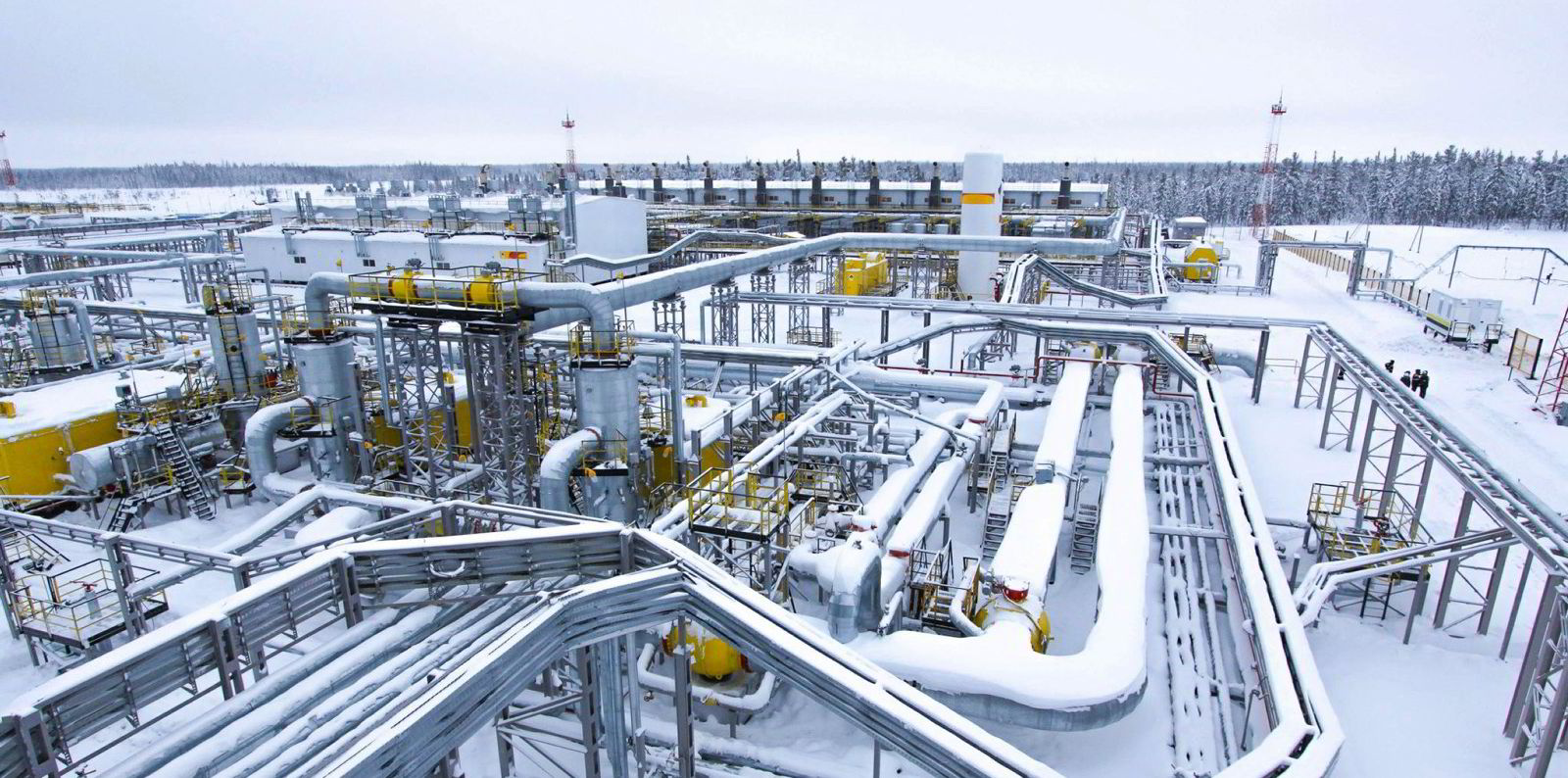 Gazprom finally connects Rosneft-BP operated gas field to pipeline ...