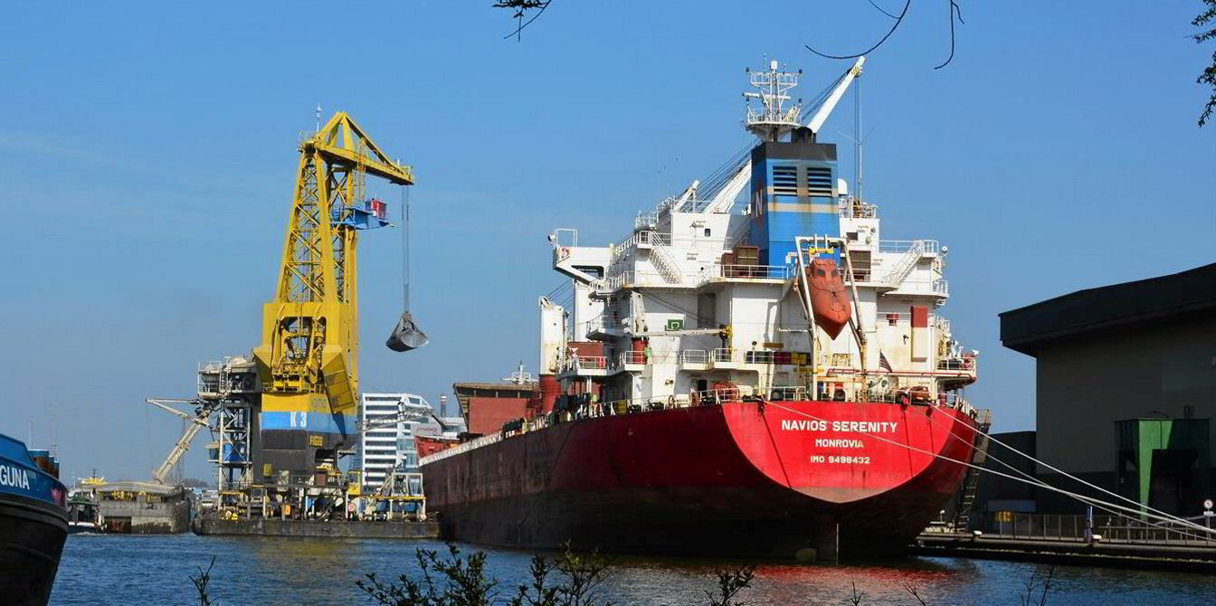 Navios Maritime Holdings shakes out its sole handysize bulker in rising ...