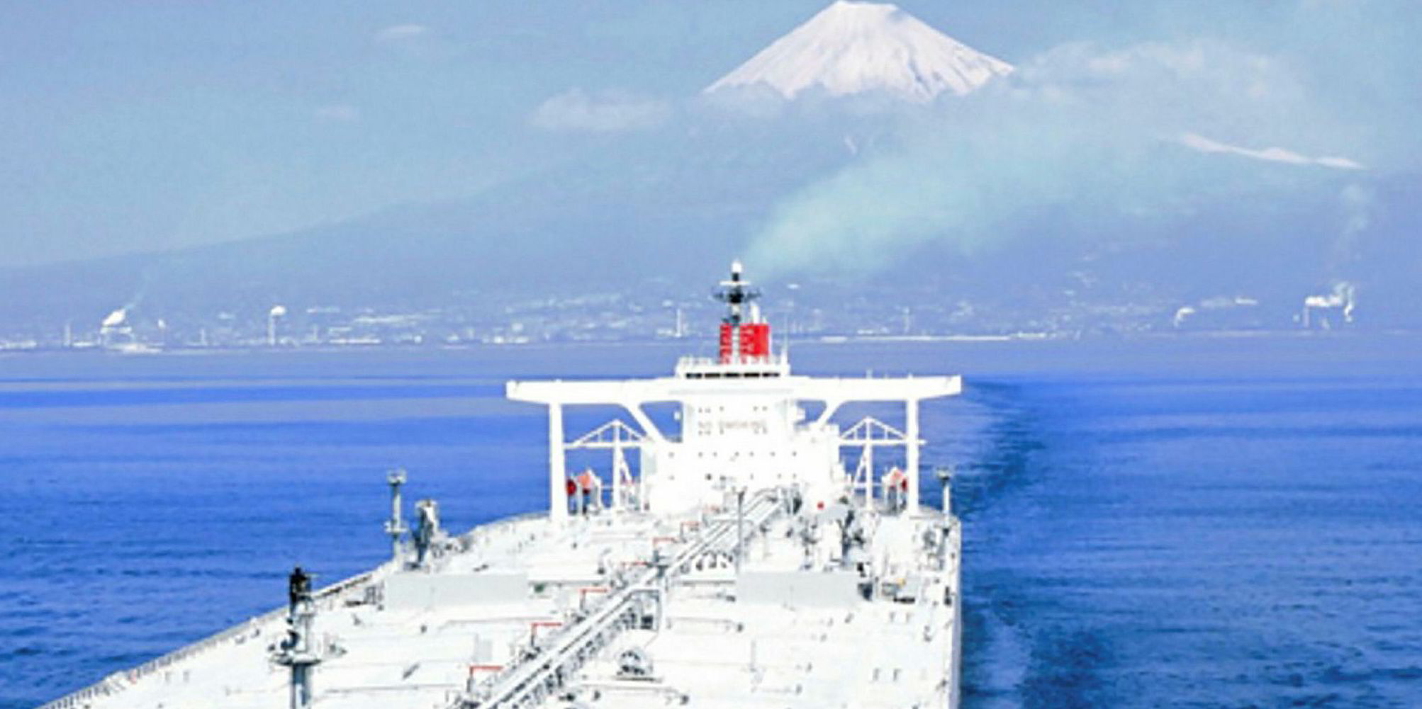 Koch picks up K-Line VLCC for three years | TradeWinds