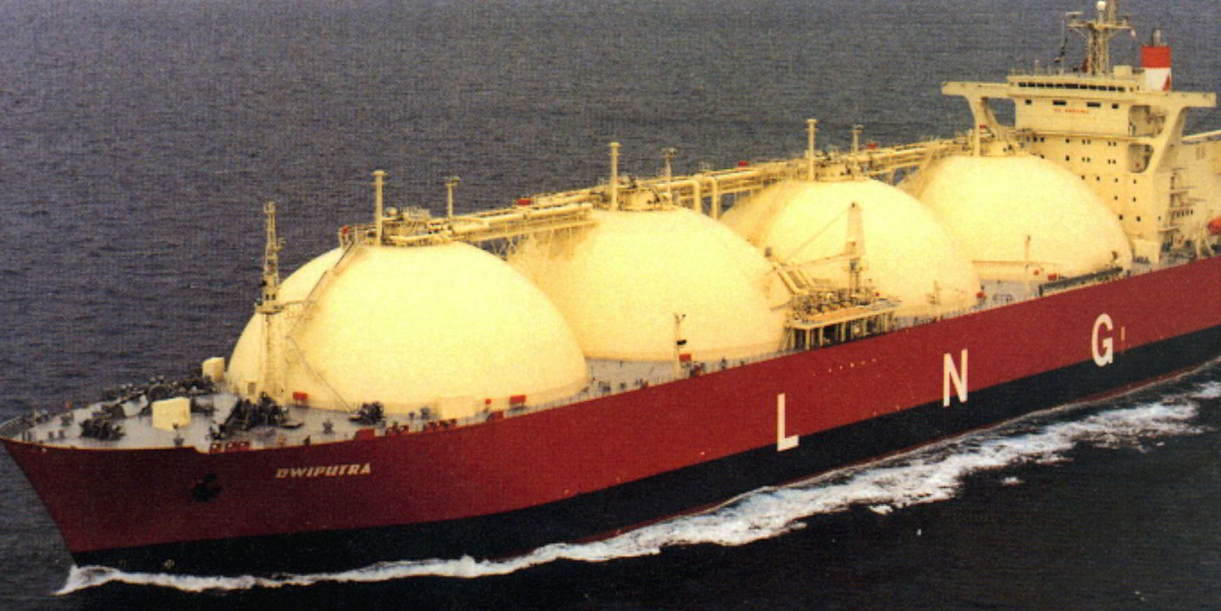 Mercuria signs EDF trio to launch London LNG desk | TradeWinds