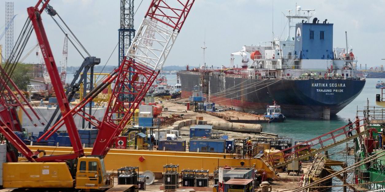 Kuok Maritime Group buys offshore module fabricator McPEC | TradeWinds