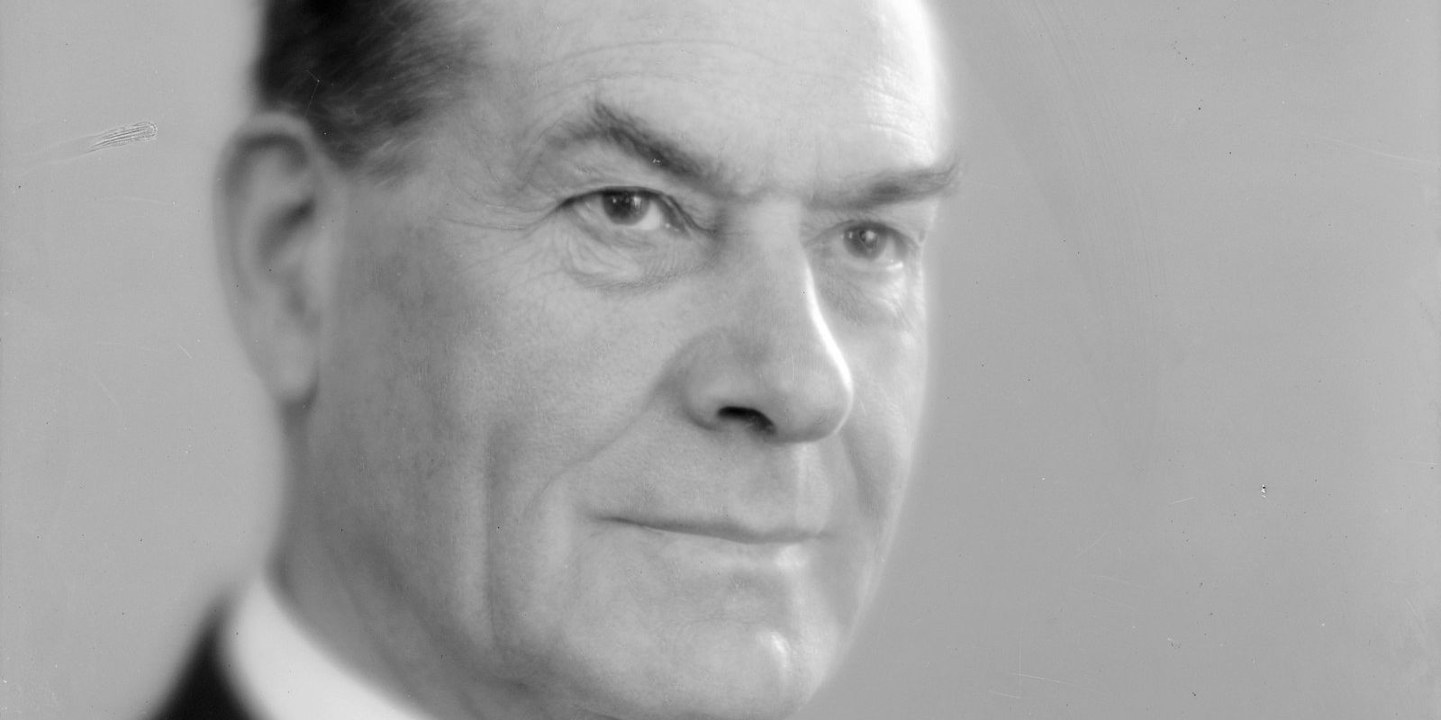 Editor’s selection: Carbon pricing breakthrough?, big-name broker moves ...