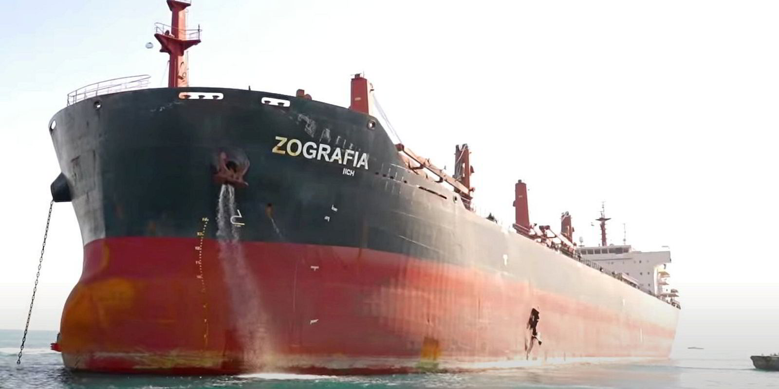 Suez Canal turns to ship repairs as it scrambles to plug hole in ...