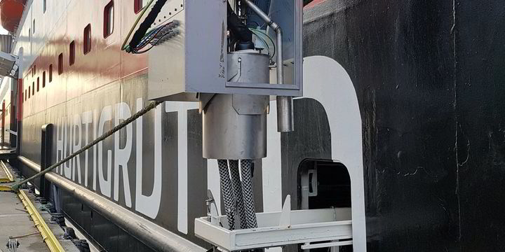 EU puts 'cold ironing' for ships in ports back on agenda and Yara ...