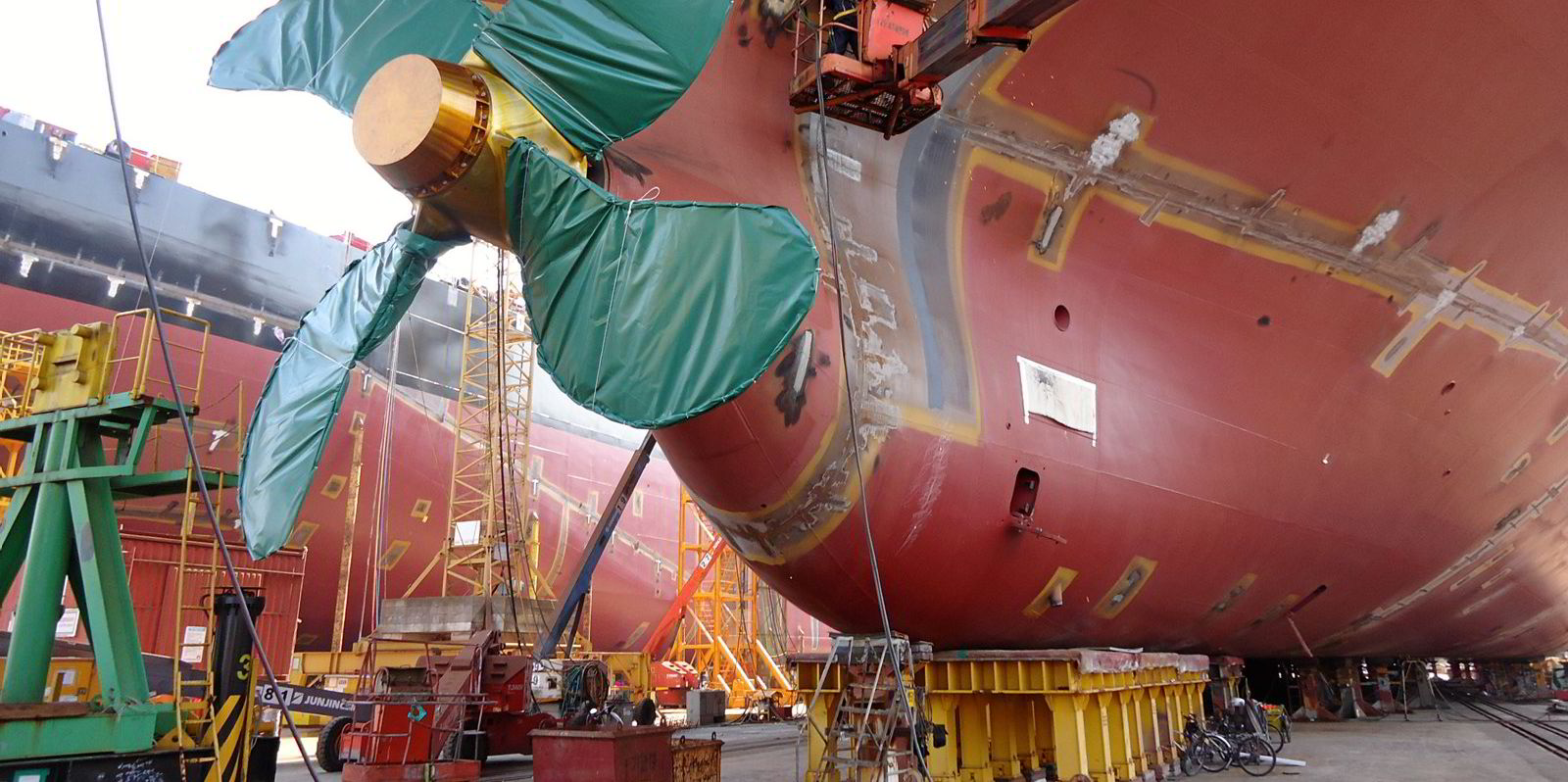 Tanker owners see older ships trading in absence of charter-backed ...
