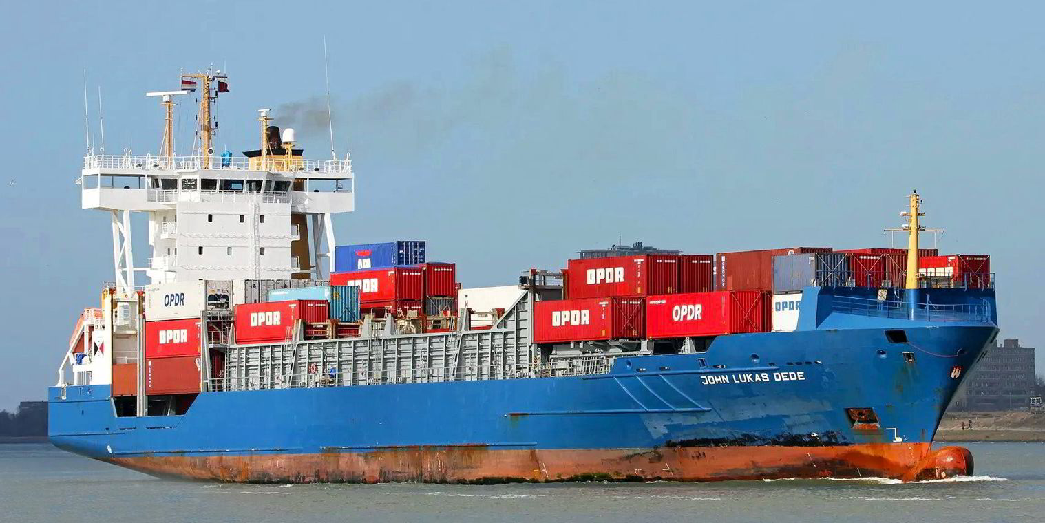 Ernst Russ hives off older feeder boxship in ongoing fleet renewal ...