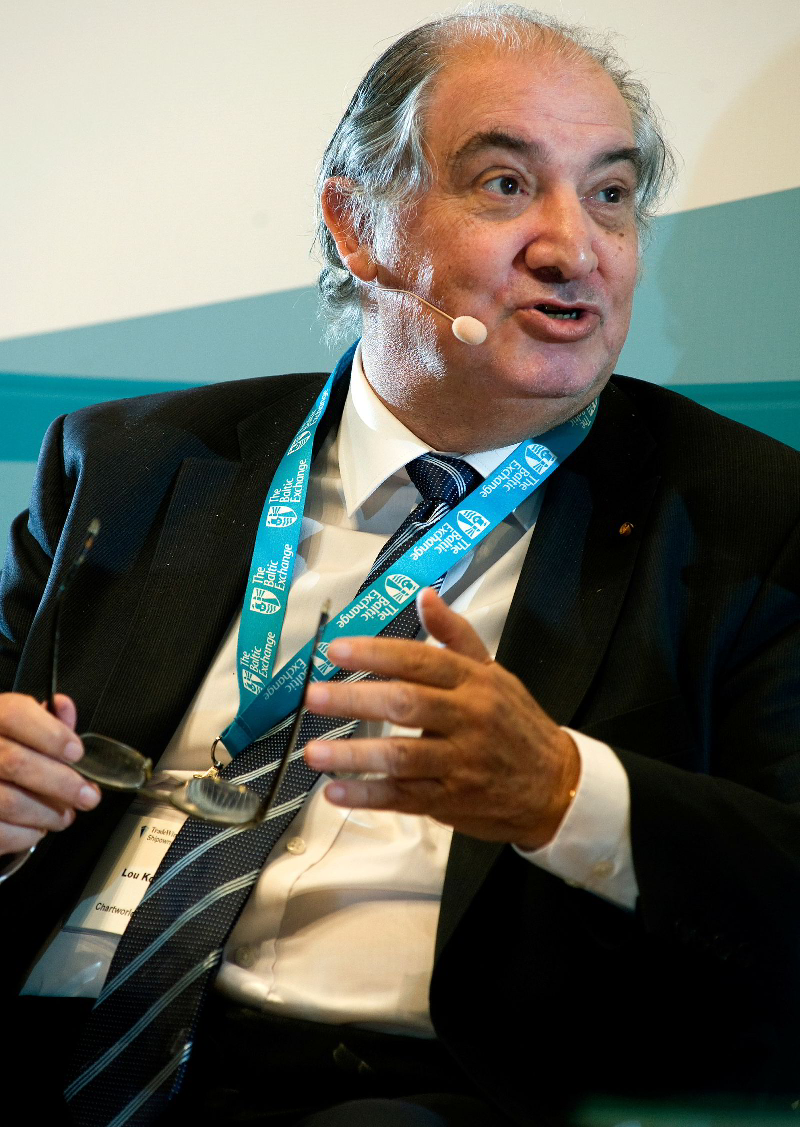 New Times breaks boxship newbuilding drought with Chartworld order ...