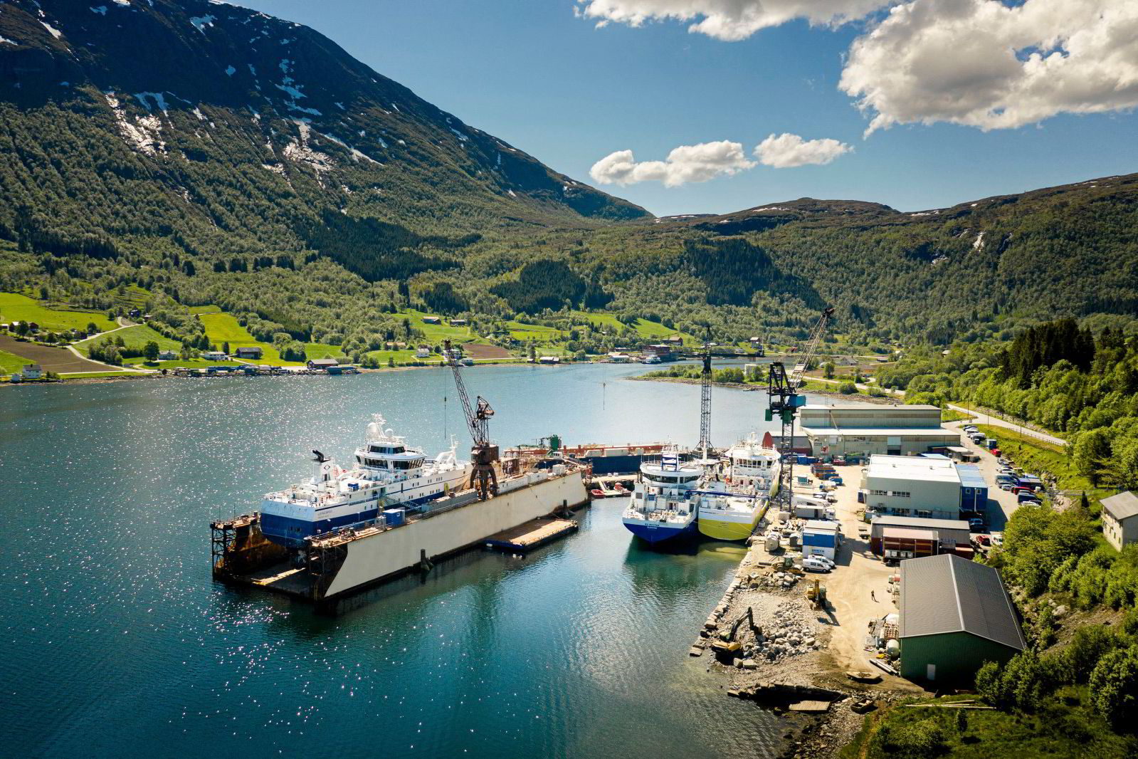 Verftssjef gikk på dagen: Styret ansatte eier og pilene gikk til værs ...