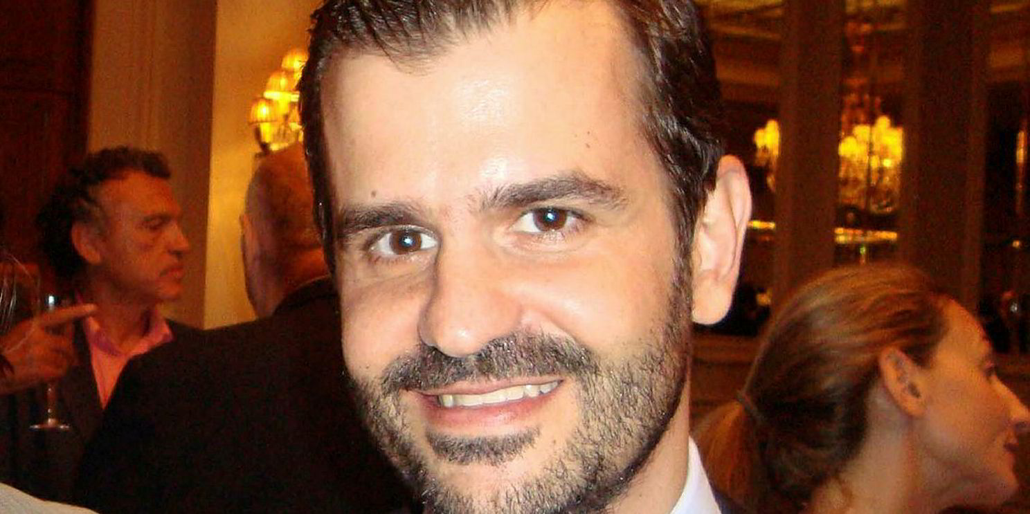 Hungry Chinese snap up Anbros Maritime’s oldest bulk carriers | TradeWinds