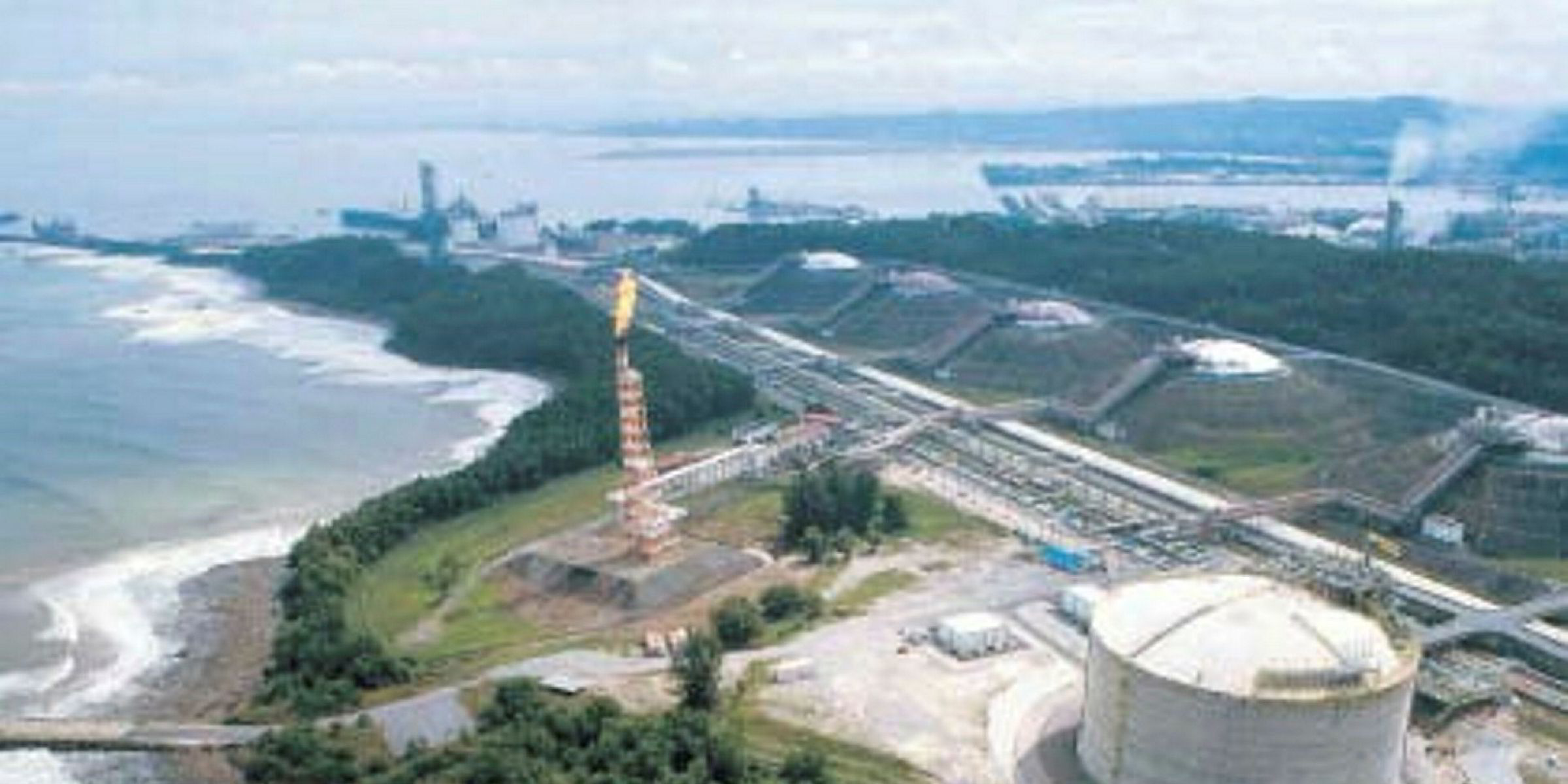 Petronas says pipeline leak not affecting LNG shipments | Upstream Online