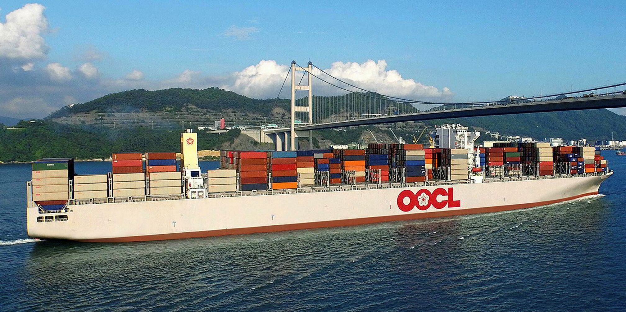OOCL's transpacific volumes slip amid trade war | TradeWinds