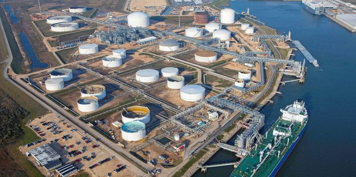 US revokes pollution permit for Trafigura’s new VLCC terminal | TradeWinds