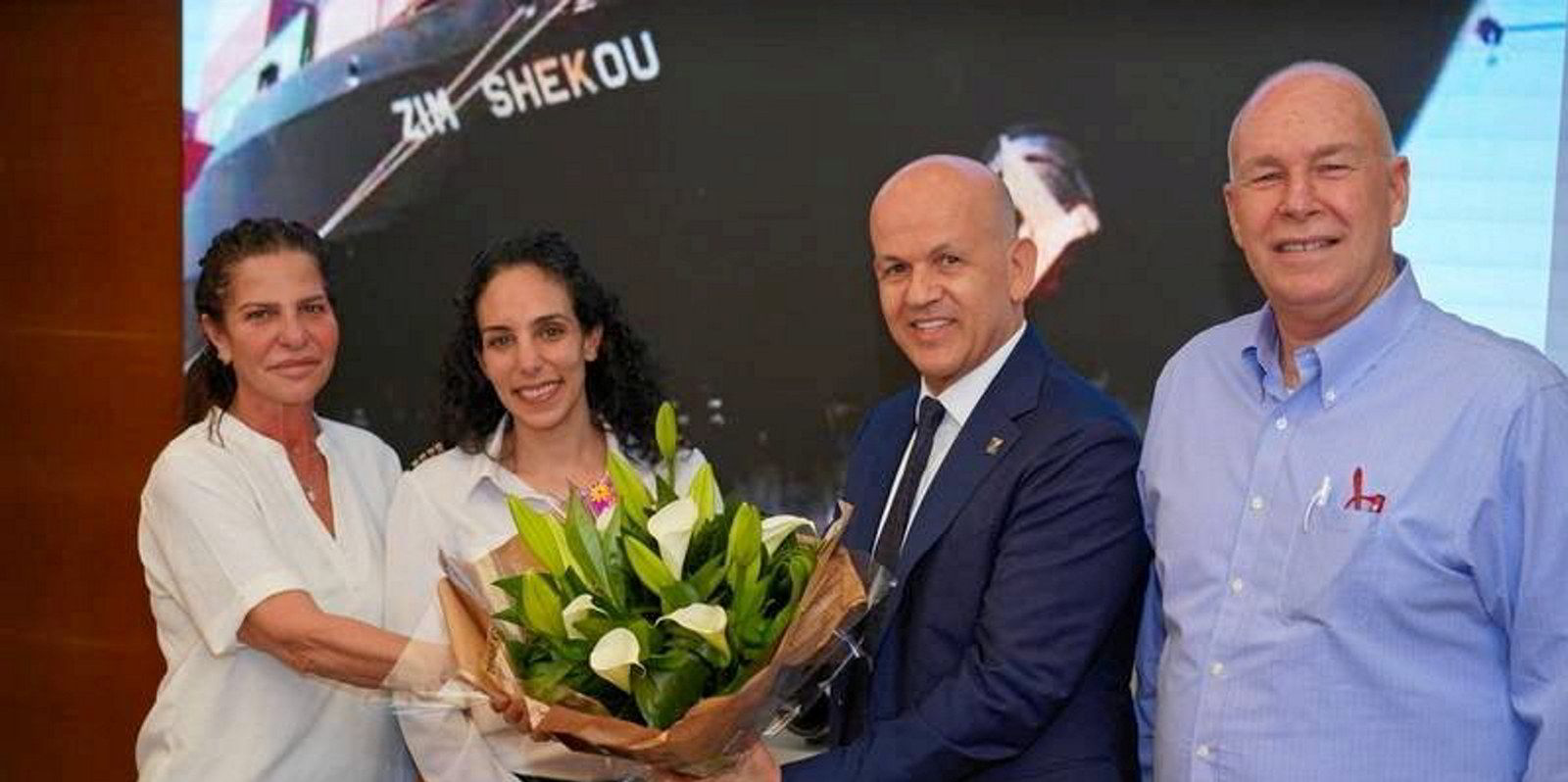 Zim fuels dealmaking as it downsizes container ship fleet | TradeWinds