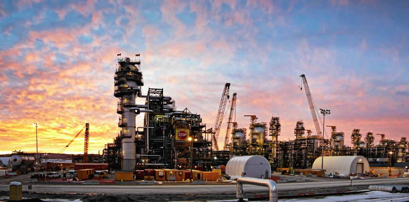 Canadian oil sands producers to increase production while cutting ...