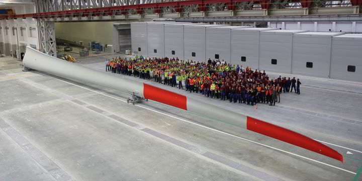 Enercon produces first rotor blade for E-141 EP4 | Recharge