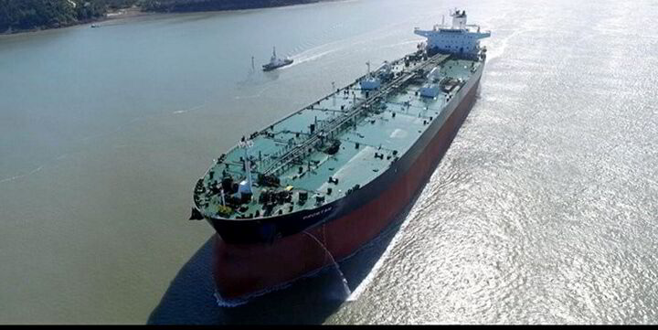 Soaring jet fuel shipments offer lift for LR2 tanker shipowners ...