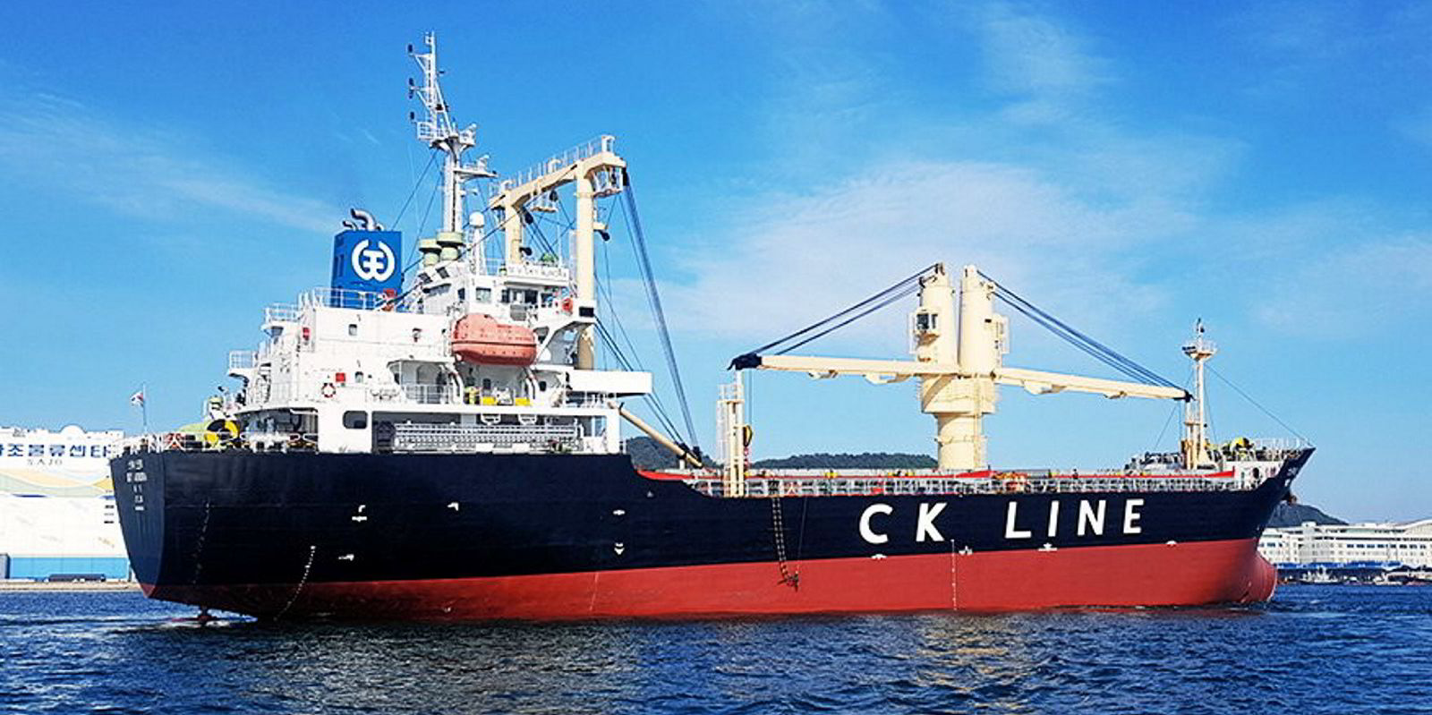 South Korean feeder owner CK Line places rare container ship order ...