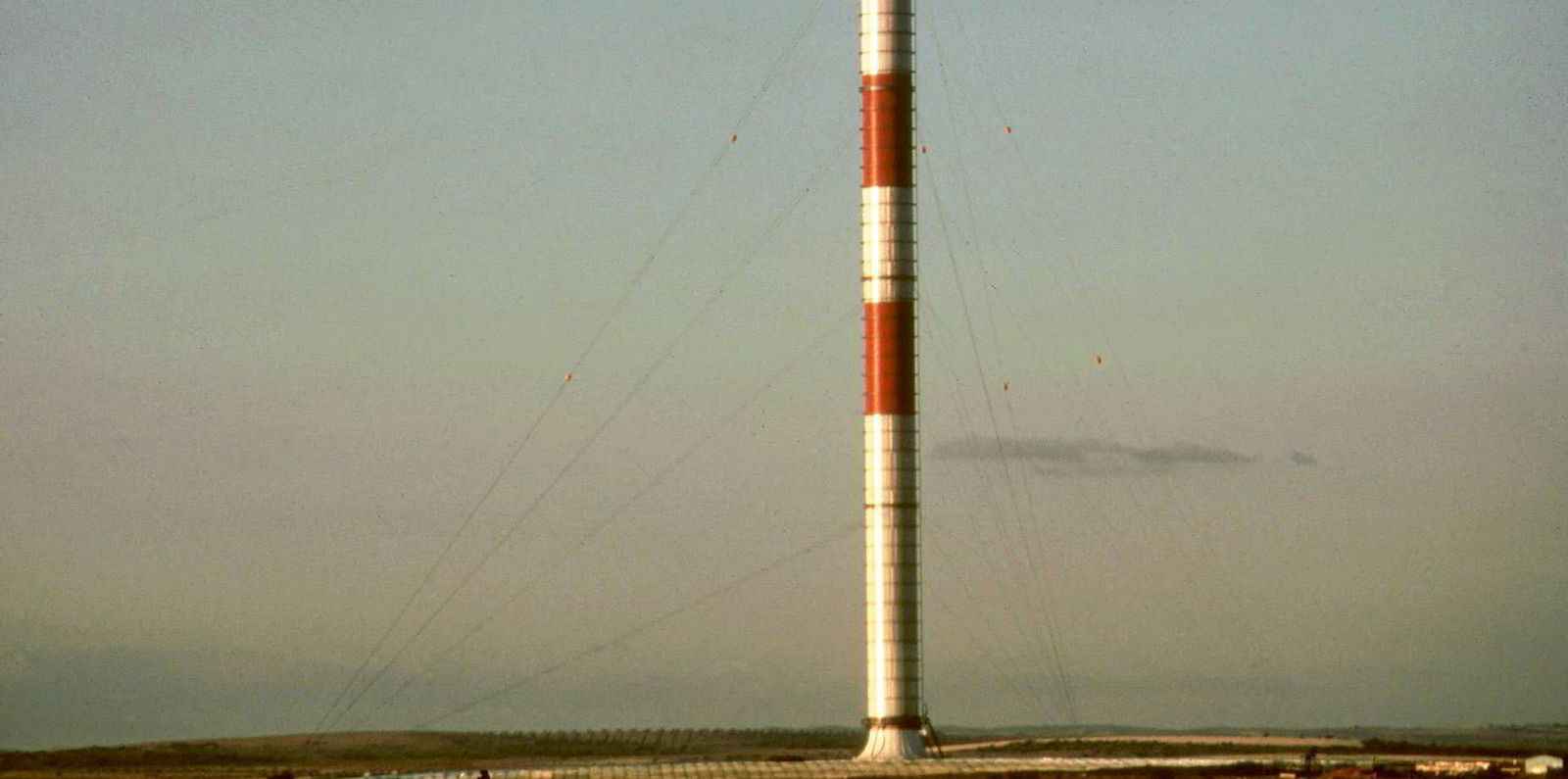 Twin-technology solar tower could 'deliver power day and night' | Recharge