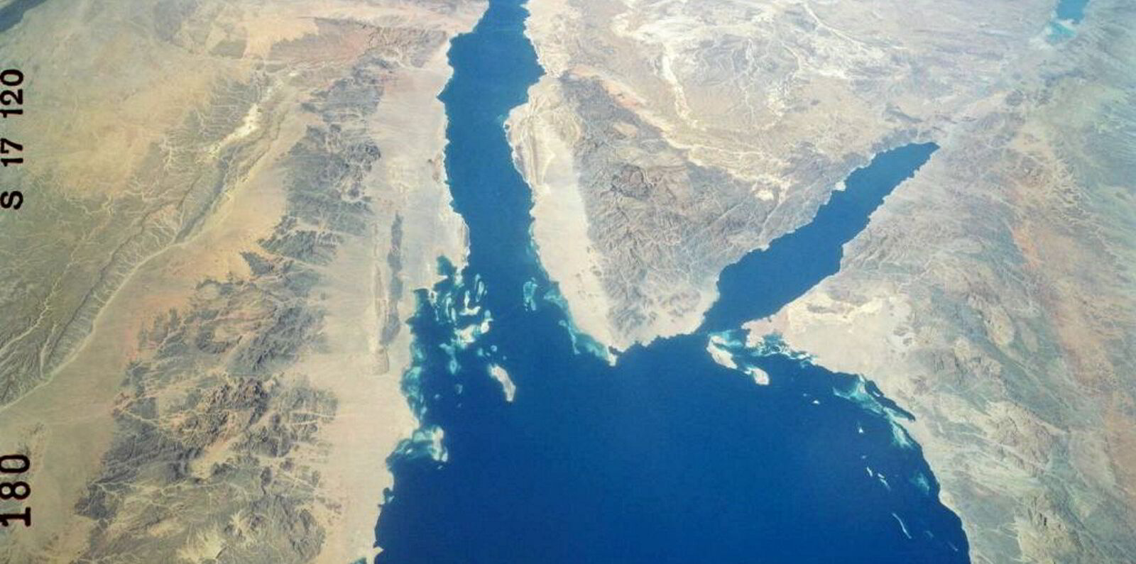 Second ‘shadow’ LNG carrier braves Red Sea disruption as bulk of fleet ...