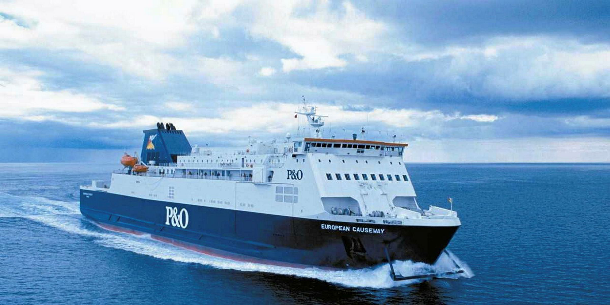 P&O Ferries sets new freight record | TradeWinds