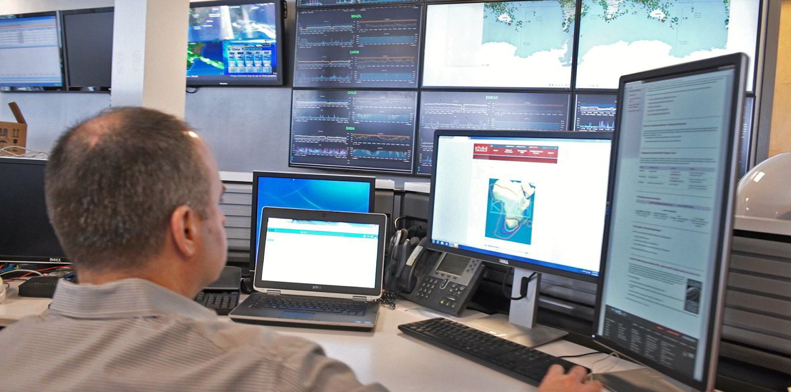 KVH launches single-antenna system for ship communications | TradeWinds