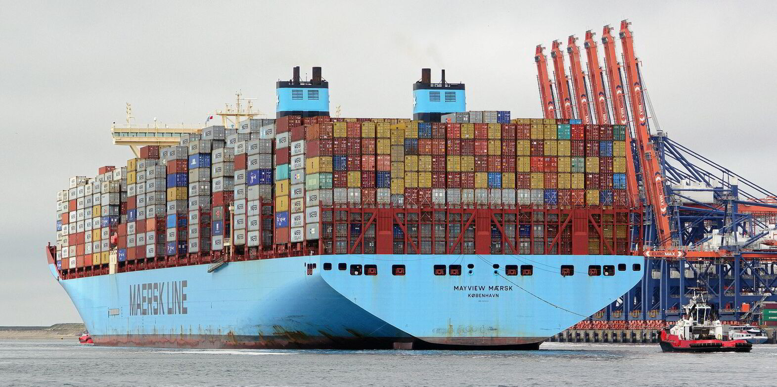 Container freight rates to the US plummet as strike and Trump sway ...