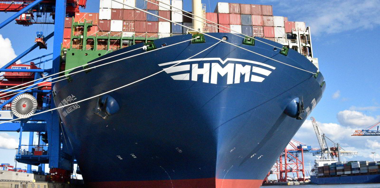 HMM suspends services as Seoul steps up Russia sanctions | TradeWinds
