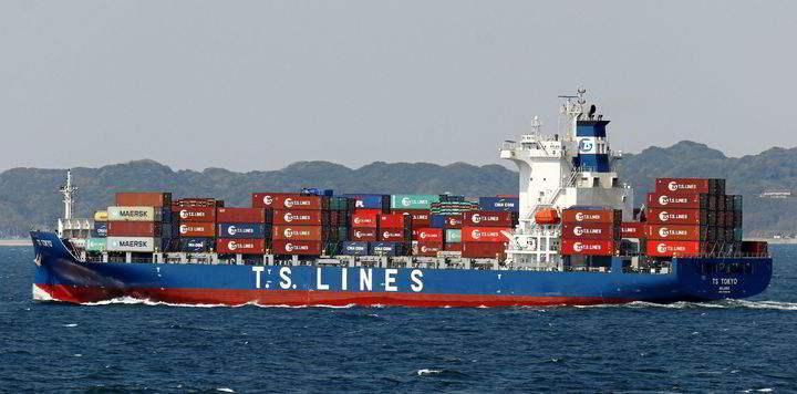 TS Lines bumps up feeder containership orders at Fujian Mawei | TradeWinds