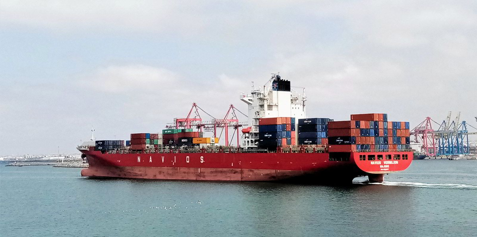 Navios Partners clinches $220m boxship charter deal | TradeWinds