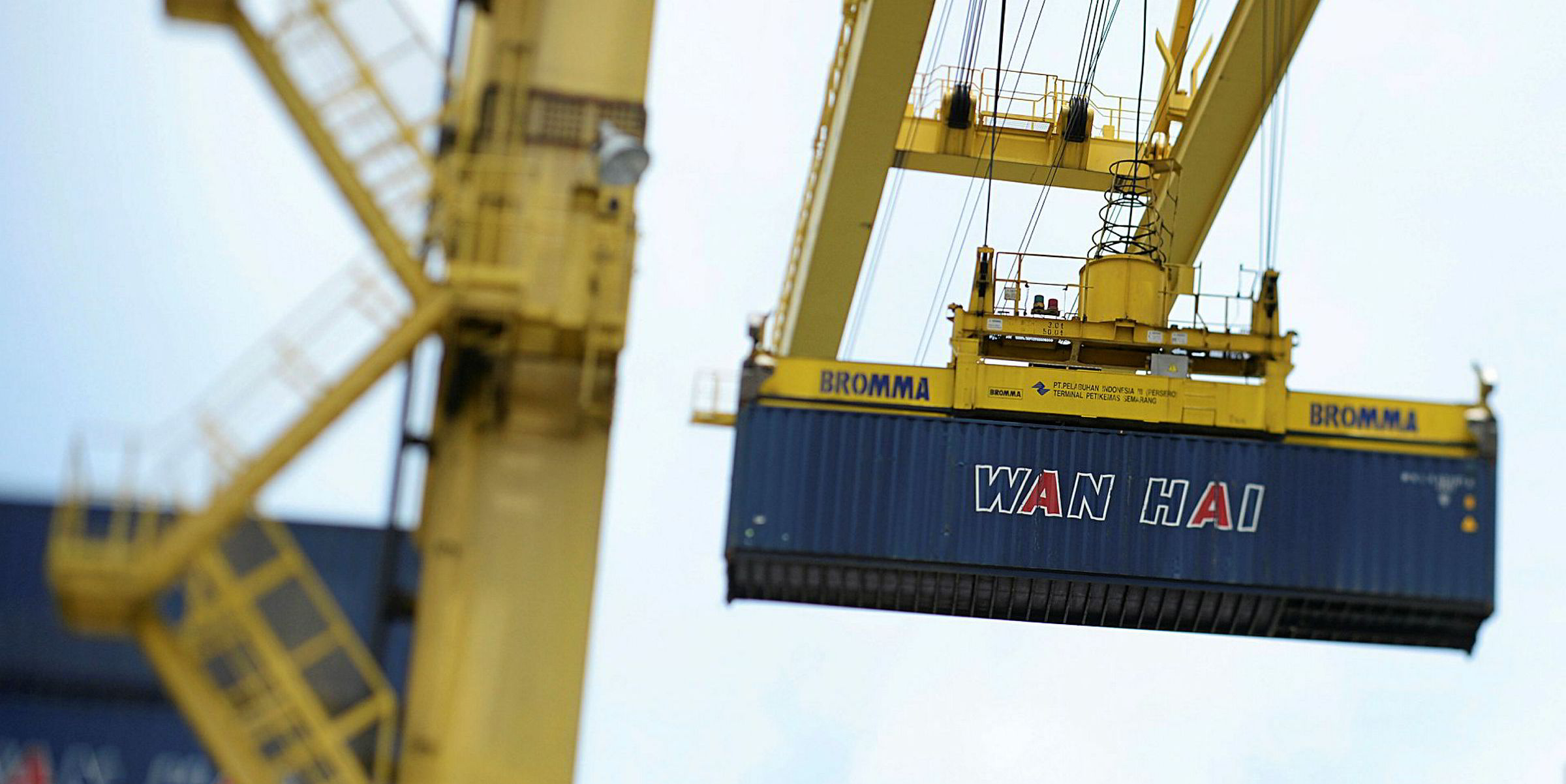 Wan Hai in yard talks over $900m feedership spree | TradeWinds