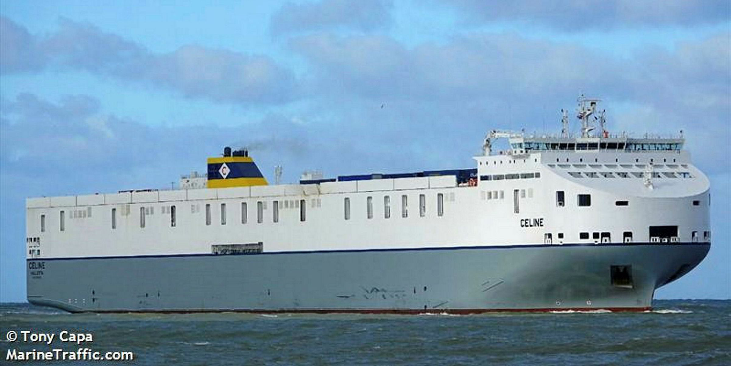 CLdN launches Rotterdam-Dublin ro-ro service ahead of Brexit | TradeWinds