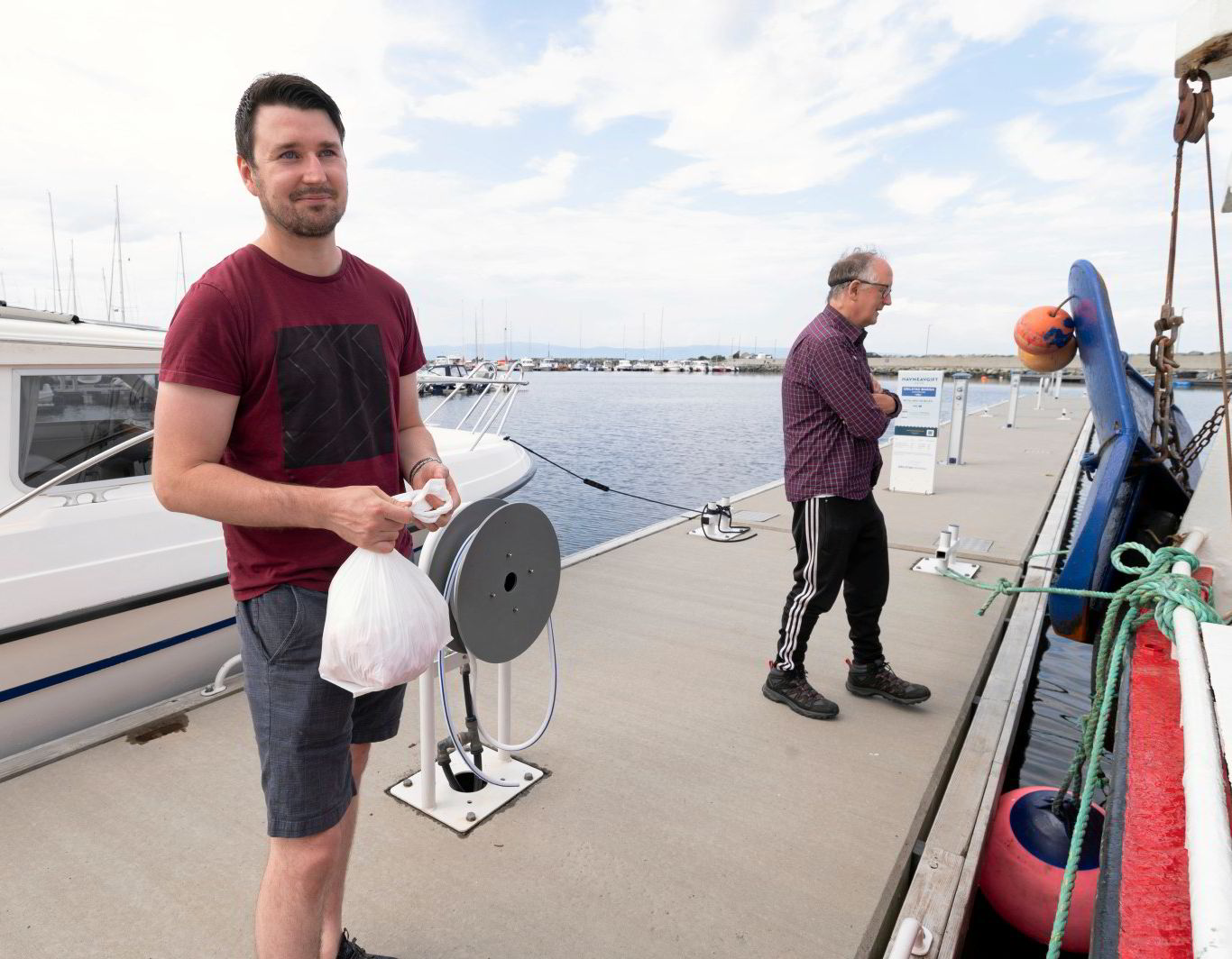 Folk kjører mange mil for å handle ferske reker av Oddmund | Fiskeribladet